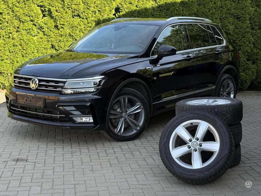 Melns Volkswagen Tiguan 2016 Jonava, ar dzinēja tilpumu 1.97 L un nobraukumu 196 tūkst. km par 16600 €, foto 13 vietnē AUTOMOTO.COM.LV