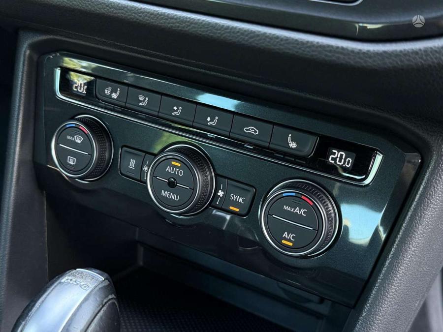 Melns Volkswagen Tiguan 2016 Jonava, ar dzinēja tilpumu 1.97 L un nobraukumu 196 tūkst. km par 16600 €, foto 39 vietnē AUTOMOTO.COM.LV
