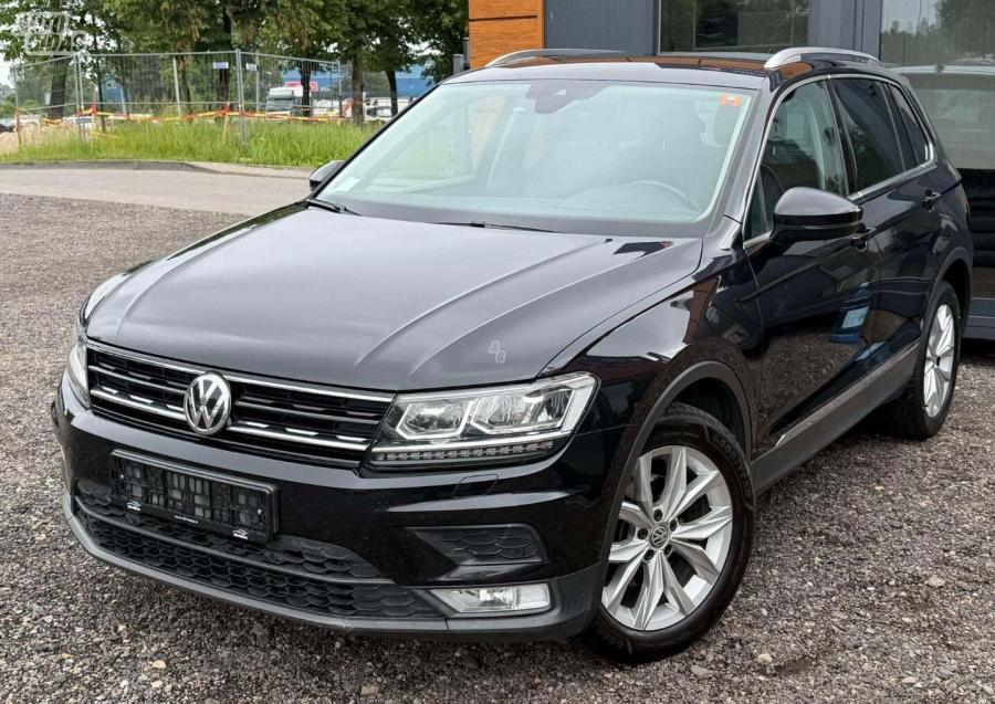 Melns Volkswagen Tiguan 2016 Kauņa, ar dzinēja tilpumu 2.00 L un nobraukumu 236 tūkst. km par 13950 €, foto 1 vietnē AUTOMOTO.COM.LV