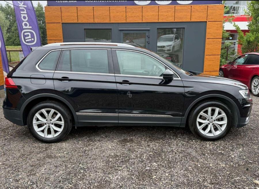Melns Volkswagen Tiguan 2016 Kauņa, ar dzinēja tilpumu 2.00 L un nobraukumu 236 tūkst. km par 13950 €, foto 6 vietnē AUTOMOTO.COM.LV