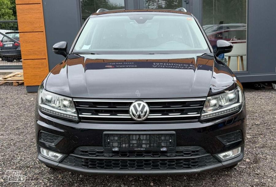 Melns Volkswagen Tiguan 2016 Kauņa, ar dzinēja tilpumu 2.00 L un nobraukumu 236 tūkst. km par 13950 €, foto 9 vietnē AUTOMOTO.COM.LV