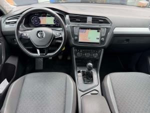 Melns Volkswagen Tiguan 2016 Kauņa, ar dzinēja tilpumu 2.00 L un nobraukumu 236 tūkst. km par 13950 €, foto 16 vietnē AUTOMOTO.COM.LV