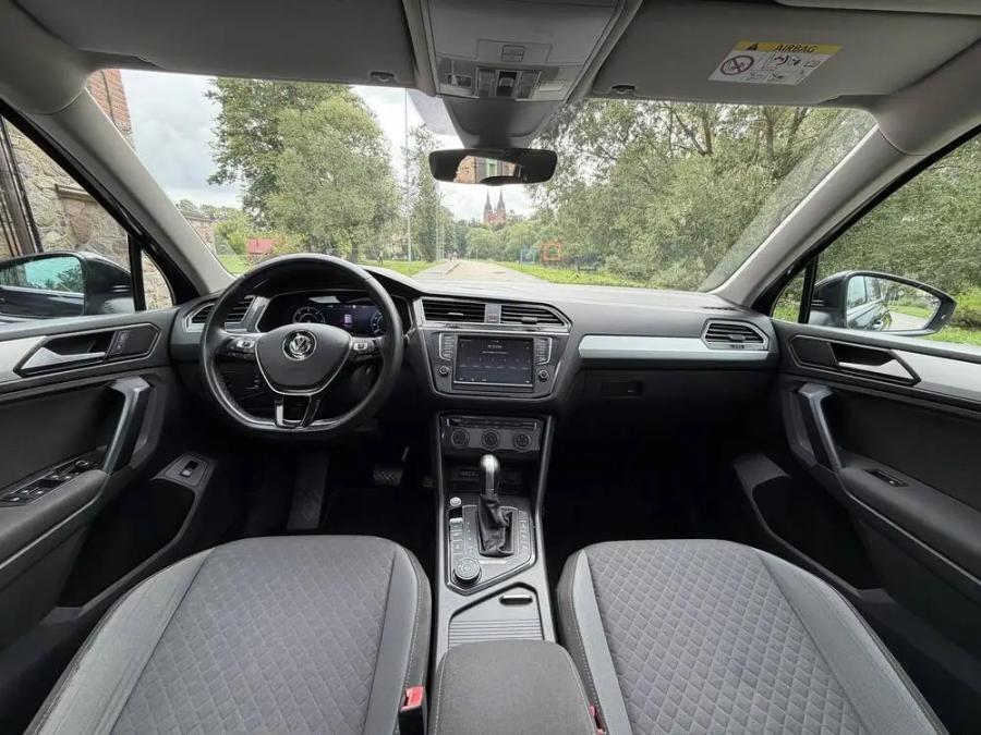 Melns Volkswagen Tiguan 2016 Rēzekne, ar dzinēja tilpumu 2.00 L un nobraukumu 284 tūkst. km par 13990 €, foto 9 vietnē AUTOMOTO.COM.LV