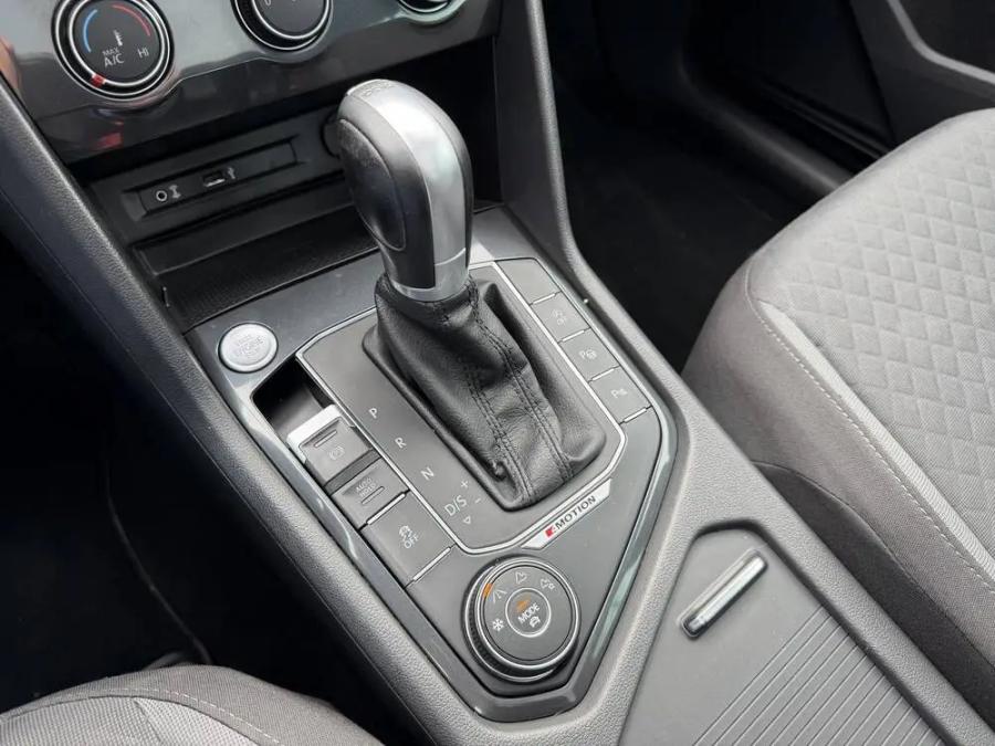 Melns Volkswagen Tiguan 2016 Rēzekne, ar dzinēja tilpumu 2.00 L un nobraukumu 284 tūkst. km par 13990 €, foto 15 vietnē AUTOMOTO.COM.LV