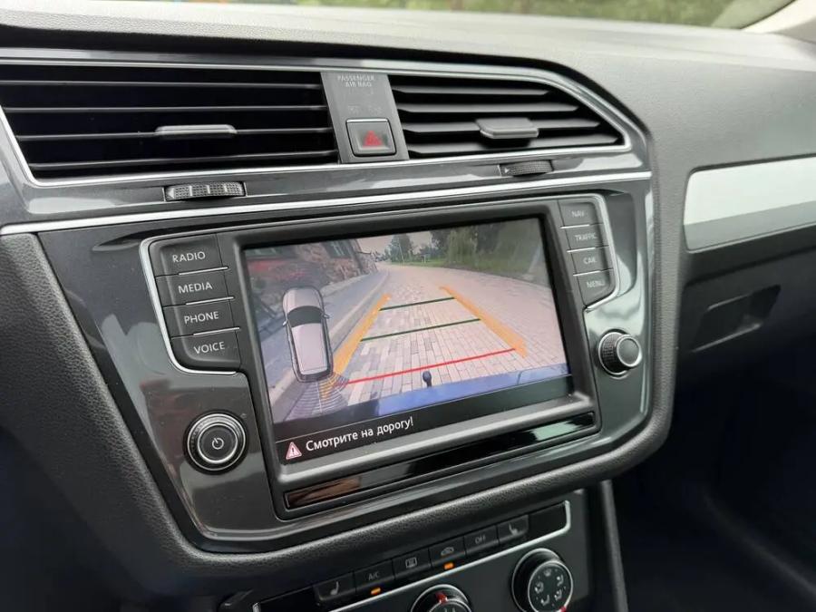 Melns Volkswagen Tiguan 2016 Rēzekne, ar dzinēja tilpumu 2.00 L un nobraukumu 284 tūkst. km par 13990 €, foto 16 vietnē AUTOMOTO.COM.LV