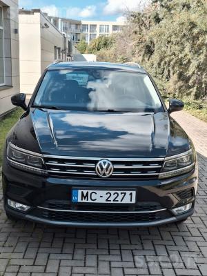 Melns Volkswagen Tiguan 2016 Rīga, ar dzinēja tilpumu 2.00 L un nobraukumu 149 tūkst. km par 16300 €, foto  vietnē AUTOMOTO.COM.LV