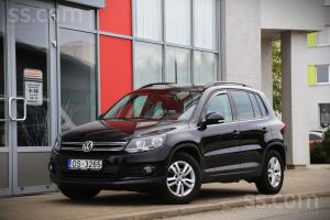 Black Volkswagen Tiguan 2016 in Riga, with an engine capacity of 1.40 L and mileage of 190 thousand km for 8995 €, photo  on AUTOMOTO.COM.LV