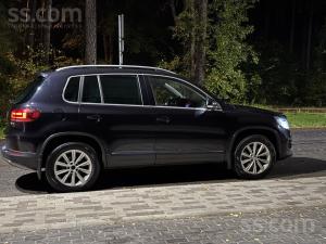 Melns Volkswagen Tiguan 2016 Rīga, ar dzinēja tilpumu 2.00 L un nobraukumu 250 tūkst. km par 8990 €, foto 6 vietnē AUTOMOTO.COM.LV