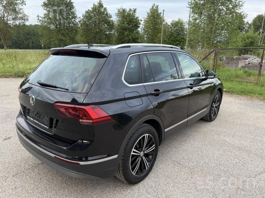 Melns Volkswagen Tiguan 2017 Ogre, ar dzinēja tilpumu 2.00 L un nobraukumu 177 tūkst. km par 17499 €, foto 6 vietnē AUTOMOTO.COM.LV