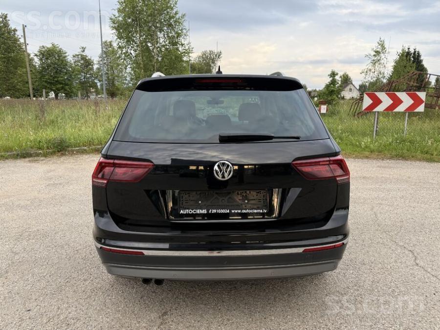 Melns Volkswagen Tiguan 2017 Ogre, ar dzinēja tilpumu 2.00 L un nobraukumu 177 tūkst. km par 17499 €, foto 8 vietnē AUTOMOTO.COM.LV