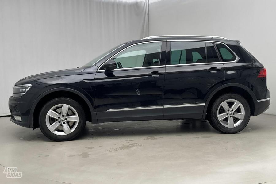 Black Volkswagen Tiguan 2017 in Kaunas, with an engine capacity of 0.00 L and mileage of 79 thousand km for 24761 €, photo 18 on AUTOMOTO.COM.LV