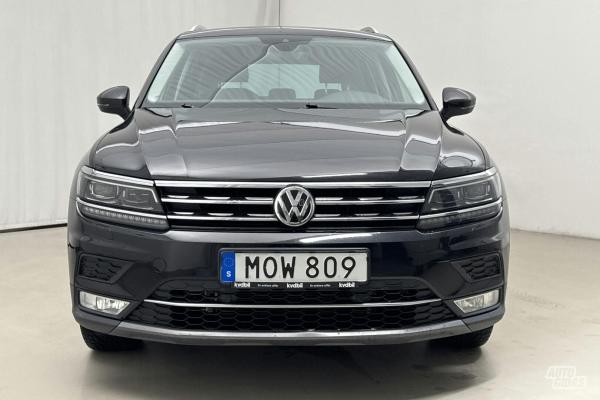 Melns Volkswagen Tiguan 2017 Kauņa, ar dzinēja tilpumu 0.00 L un nobraukumu 79 tūkst. km par 24894 €, foto 4 vietnē AUTOMOTO.COM.LV