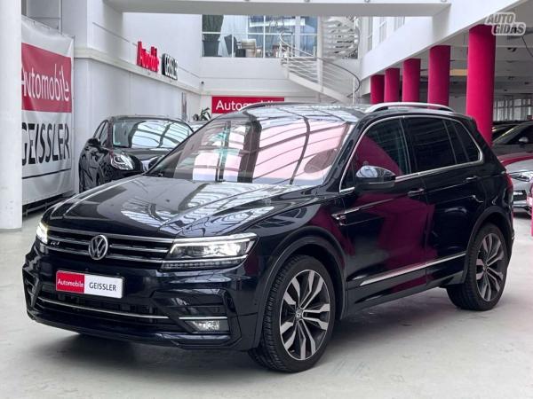 Melns Volkswagen Tiguan 2017 Kauņa, ar dzinēja tilpumu 2.00 L un nobraukumu 63 tūkst. km par 29600 €, foto 1 vietnē AUTOMOTO.COM.LV