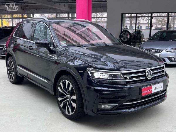 Melns Volkswagen Tiguan 2017 Kauņa, ar dzinēja tilpumu 2.00 L un nobraukumu 63 tūkst. km par 29600 €, foto 2 vietnē AUTOMOTO.COM.LV