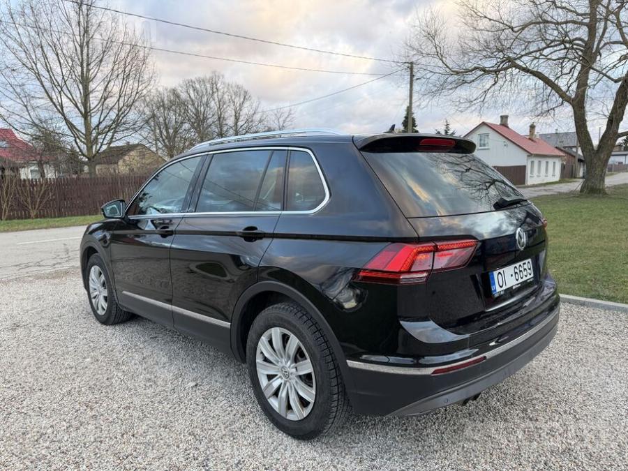 Melns Volkswagen Tiguan 2017 Ventspils, ar dzinēja tilpumu 2.00 L un nobraukumu 237 tūkst. km par 16900 €, foto 4 vietnē AUTOMOTO.COM.LV