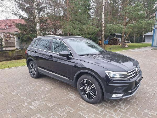 Melns Volkswagen Tiguan 2017 Kauņa, ar dzinēja tilpumu 1.97 L un nobraukumu 204 tūkst. km par 15800 €, foto 5 vietnē AUTOMOTO.COM.LV