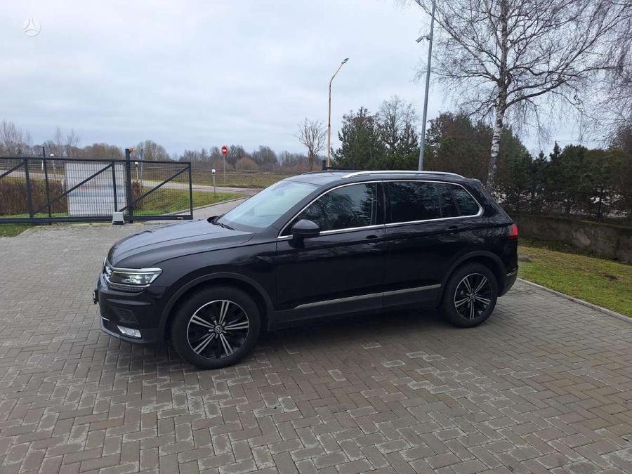 Melns Volkswagen Tiguan 2017 Kauņa, ar dzinēja tilpumu 1.97 L un nobraukumu 204 tūkst. km par 15800 €, foto 6 vietnē AUTOMOTO.COM.LV