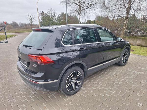 Melns Volkswagen Tiguan 2017 Kauņa, ar dzinēja tilpumu 1.97 L un nobraukumu 204 tūkst. km par 15800 €, foto 10 vietnē AUTOMOTO.COM.LV