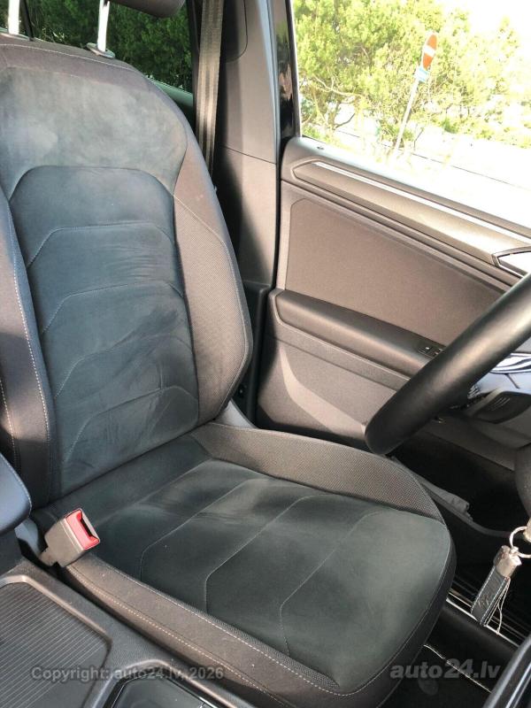 Melns Volkswagen Tiguan 2017 Tallina, ar dzinēja tilpumu 1.40 L un nobraukumu 161 tūkst. km par 17800 €, foto 11 vietnē AUTOMOTO.COM.LV