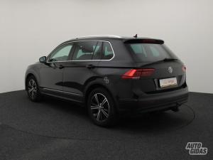 Melns Volkswagen Tiguan 2017 Viļņa, ar dzinēja tilpumu 1.40 L un nobraukumu 242 tūkst. km par 14999 €, foto 7 vietnē AUTOMOTO.COM.LV
