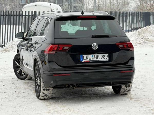 Melns Volkswagen Tiguan 2017 Jonava, ar dzinēja tilpumu 1.97 L un nobraukumu 290 tūkst. km par 15990 €, foto 6 vietnē AUTOMOTO.COM.LV