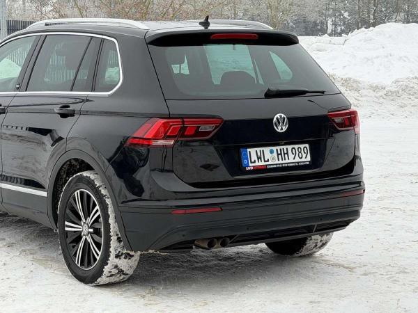 Melns Volkswagen Tiguan 2017 Jonava, ar dzinēja tilpumu 1.97 L un nobraukumu 290 tūkst. km par 15990 €, foto 7 vietnē AUTOMOTO.COM.LV