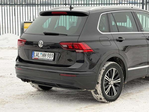 Melns Volkswagen Tiguan 2017 Jonava, ar dzinēja tilpumu 1.97 L un nobraukumu 290 tūkst. km par 15990 €, foto 8 vietnē AUTOMOTO.COM.LV