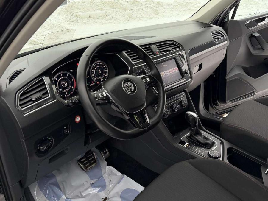 Melns Volkswagen Tiguan 2017 Jonava, ar dzinēja tilpumu 1.97 L un nobraukumu 290 tūkst. km par 15990 €, foto 20 vietnē AUTOMOTO.COM.LV