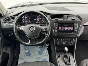 Melns Volkswagen Tiguan 2017 Jonava, ar dzinēja tilpumu 1.97 L un nobraukumu 290 tūkst. km par 15990 €, foto 21 vietnē AUTOMOTO.COM.LV