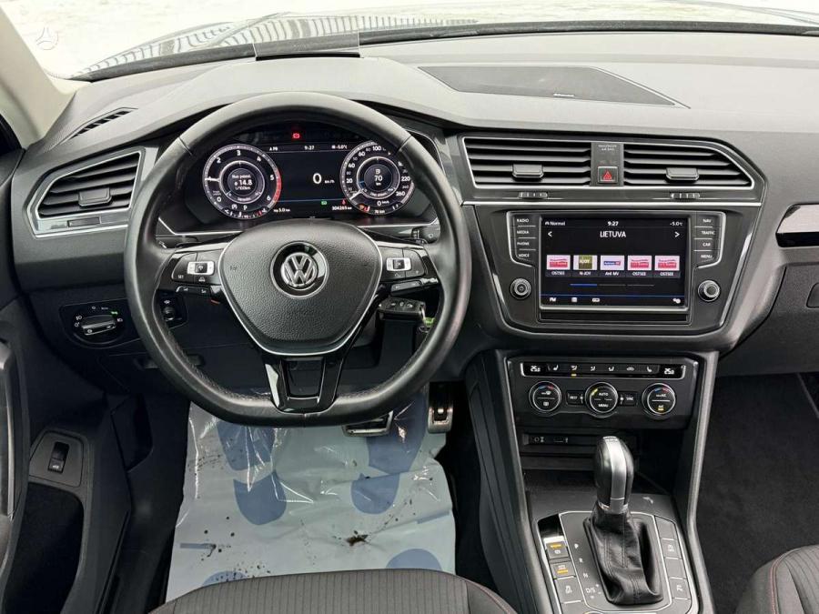 Melns Volkswagen Tiguan 2017 Jonava, ar dzinēja tilpumu 1.97 L un nobraukumu 290 tūkst. km par 15990 €, foto 21 vietnē AUTOMOTO.COM.LV