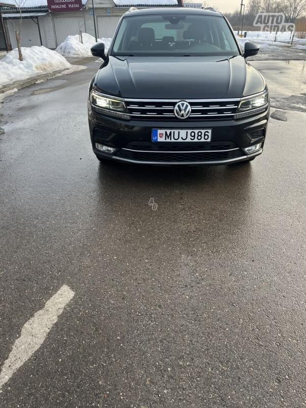 Melns Volkswagen Tiguan 2017 Šakiai, ar dzinēja tilpumu 2.00 L un nobraukumu 287 tūkst. km par 16500 €, foto 5 vietnē AUTOMOTO.COM.LV