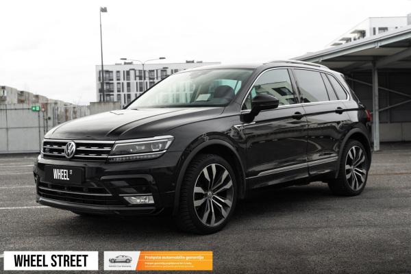 Black Volkswagen Tiguan 2017 in Vilnius, with an engine capacity of 2.00 L and mileage of 208 thousand km for 18500 €, photo 1 on AUTOMOTO.COM.LV