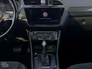 Melns Volkswagen Tiguan 2017 Kauņa, ar dzinēja tilpumu 2.00 L un nobraukumu 190 tūkst. km par 20000 €, foto 11 vietnē AUTOMOTO.COM.LV