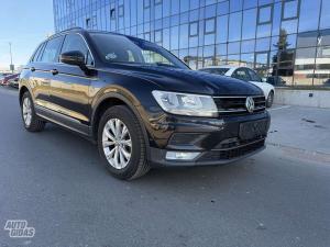 Black Volkswagen Tiguan 2017 in Panevezys, with an engine capacity of 2.00 L and mileage of 269 thousand km for 13999 €, photo  on AUTOMOTO.COM.LV