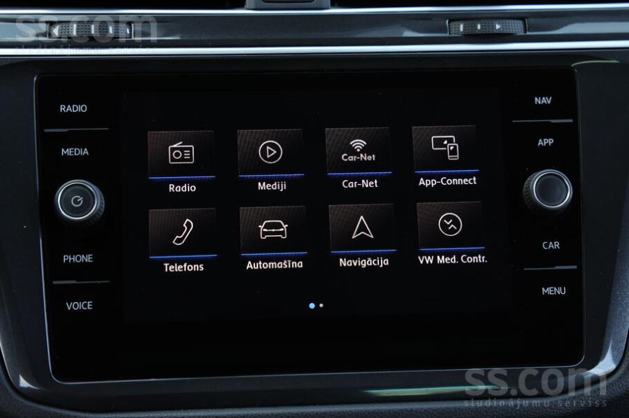 Black Volkswagen Tiguan 2017 in Tukums, with an engine capacity of 2.00 L and mileage of 176 thousand km for 17000 €, photo 19 on AUTOMOTO.COM.LV