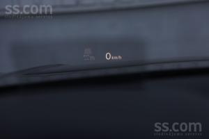 Black Volkswagen Tiguan 2017 in Tukums, with an engine capacity of 2.00 L and mileage of 176 thousand km for 17000 €, photo 32 on AUTOMOTO.COM.LV