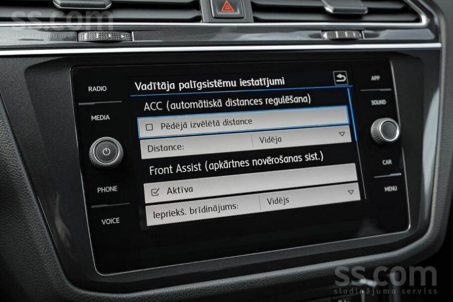Melns Volkswagen Tiguan 2017 Tukums, ar dzinēja tilpumu 2.00 L un nobraukumu 102 tūkst. km par 16950 €, foto 23 vietnē AUTOMOTO.COM.LV