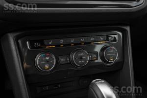 Melns Volkswagen Tiguan 2017 Tukums, ar dzinēja tilpumu 2.00 L un nobraukumu 102 tūkst. km par 16950 €, foto 24 vietnē AUTOMOTO.COM.LV