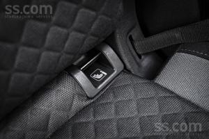 Melns Volkswagen Tiguan 2017 Tukums, ar dzinēja tilpumu 2.00 L un nobraukumu 102 tūkst. km par 16950 €, foto 29 vietnē AUTOMOTO.COM.LV