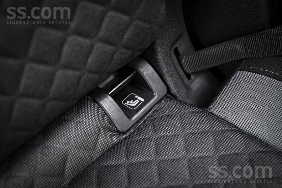 Melns Volkswagen Tiguan 2017 Tukums, ar dzinēja tilpumu 2.00 L un nobraukumu 102 tūkst. km par 16950 €, foto 29 vietnē AUTOMOTO.COM.LV