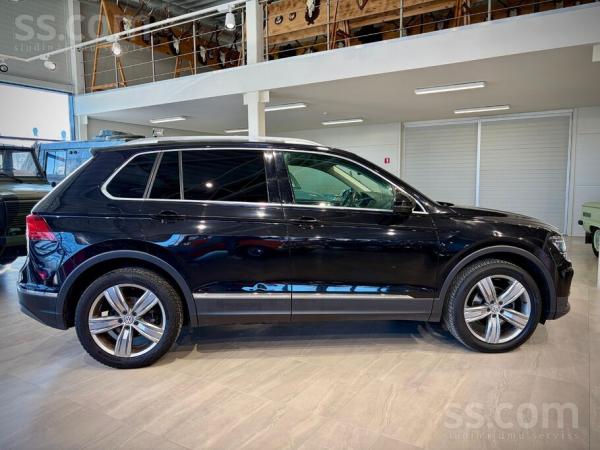 Melns Volkswagen Tiguan 2017 Dobele, ar dzinēja tilpumu 2.00 L un nobraukumu 236 tūkst. km par 15550 €, foto 2 vietnē AUTOMOTO.COM.LV