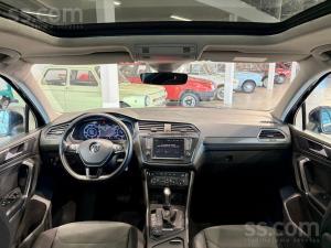 Melns Volkswagen Tiguan 2017 Dobele, ar dzinēja tilpumu 2.00 L un nobraukumu 236 tūkst. km par 15550 €, foto 10 vietnē AUTOMOTO.COM.LV