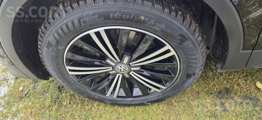 Melns Volkswagen Tiguan 2017 Rīga, ar dzinēja tilpumu 2.00 L un nobraukumu 246 tūkst. km par 17000 €, foto 7 vietnē AUTOMOTO.COM.LV