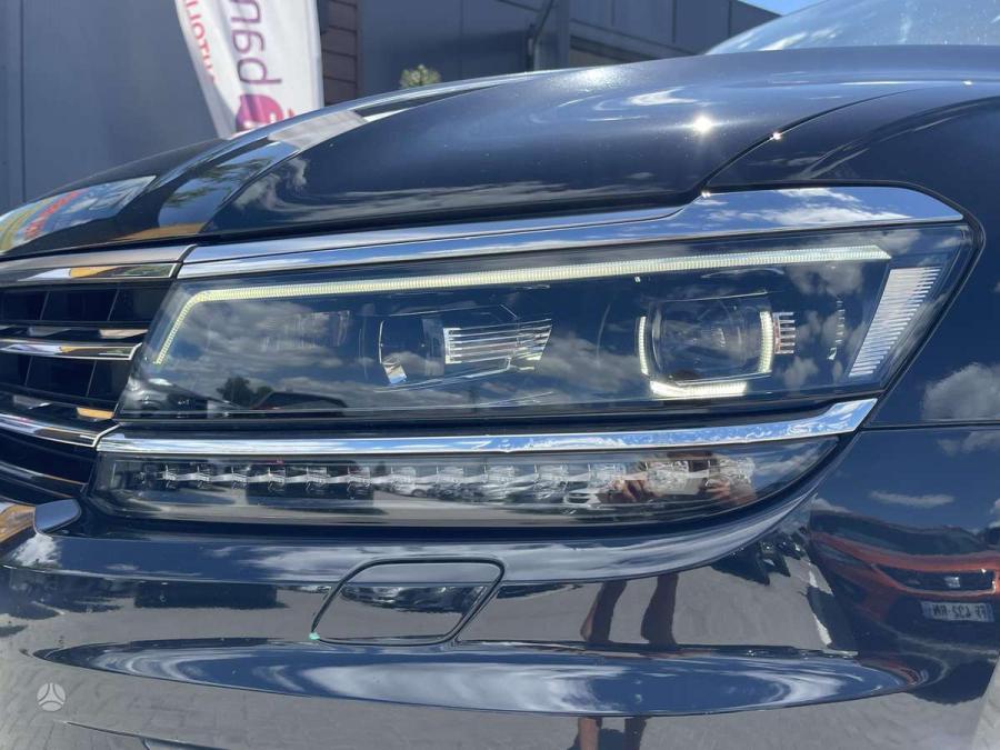 Melns Volkswagen Tiguan 2017 Tauragė, ar dzinēja tilpumu 1.97 L un nobraukumu 200 tūkst. km par 16400 €, foto 4 vietnē AUTOMOTO.COM.LV