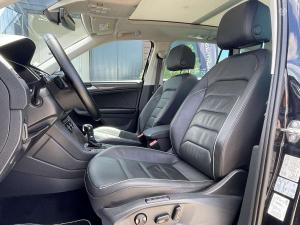 Melns Volkswagen Tiguan 2017 Tauragė, ar dzinēja tilpumu 1.97 L un nobraukumu 200 tūkst. km par 16400 €, foto 18 vietnē AUTOMOTO.COM.LV