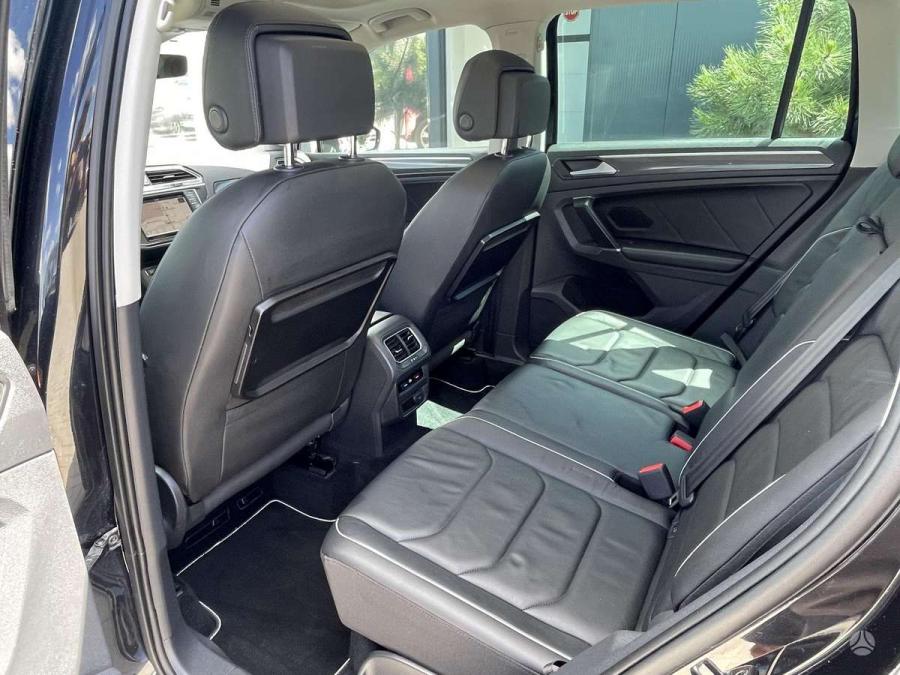 Melns Volkswagen Tiguan 2017 Tauragė, ar dzinēja tilpumu 1.97 L un nobraukumu 200 tūkst. km par 16400 €, foto 19 vietnē AUTOMOTO.COM.LV