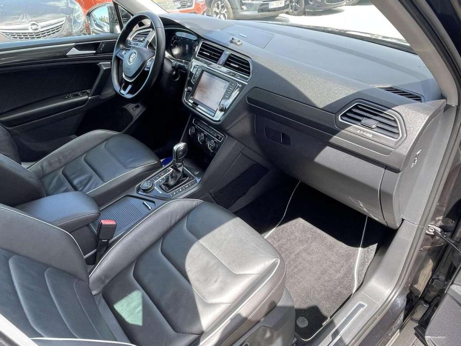 Melns Volkswagen Tiguan 2017 Tauragė, ar dzinēja tilpumu 1.97 L un nobraukumu 200 tūkst. km par 16400 €, foto 21 vietnē AUTOMOTO.COM.LV