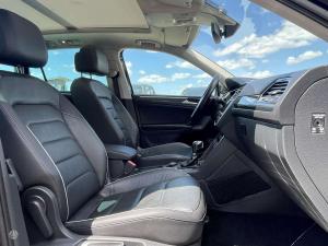 Melns Volkswagen Tiguan 2017 Tauragė, ar dzinēja tilpumu 1.97 L un nobraukumu 200 tūkst. km par 16400 €, foto 23 vietnē AUTOMOTO.COM.LV