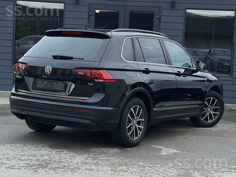Melns Volkswagen Tiguan 2017 Jelgava, ar dzinēja tilpumu 1.40 L un nobraukumu 239 tūkst. km par 12800 €, foto 5 vietnē AUTOMOTO.COM.LV