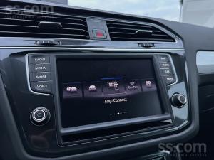 Melns Volkswagen Tiguan 2017 Jelgava, ar dzinēja tilpumu 1.40 L un nobraukumu 239 tūkst. km par 12800 €, foto 16 vietnē AUTOMOTO.COM.LV
